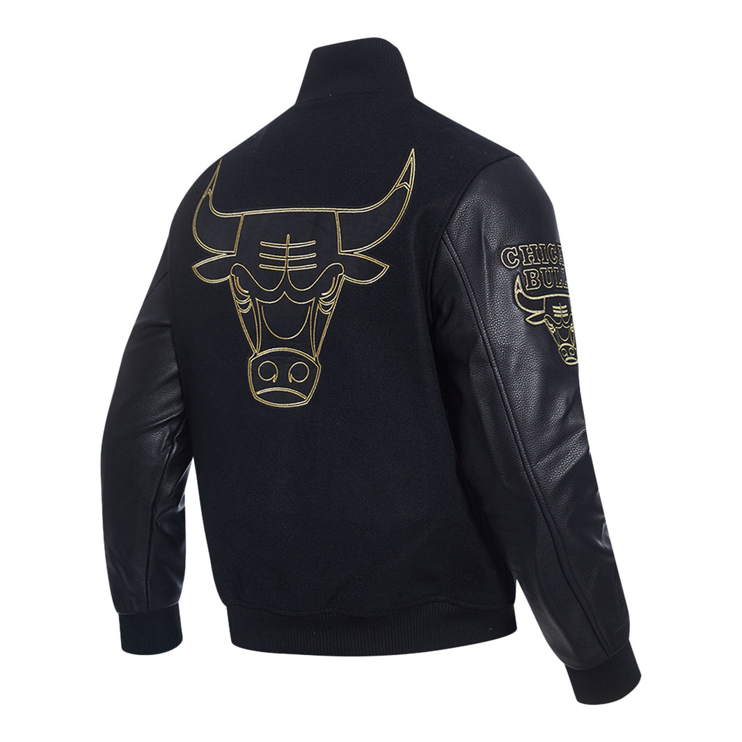 Chicago Bulls Jackets – Official Chicago Bulls Store