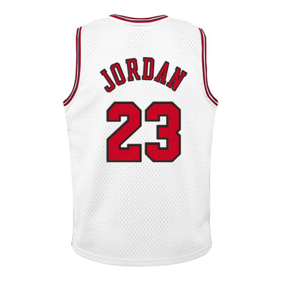 Official Michael Jordan Merchandise – Official Chicago Bulls Store